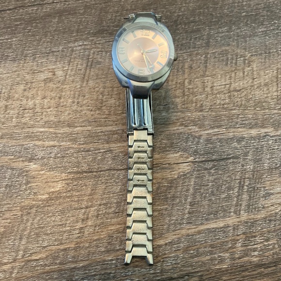 Accessories | Womens Watch Silver Color Broken Band Not Currently ...